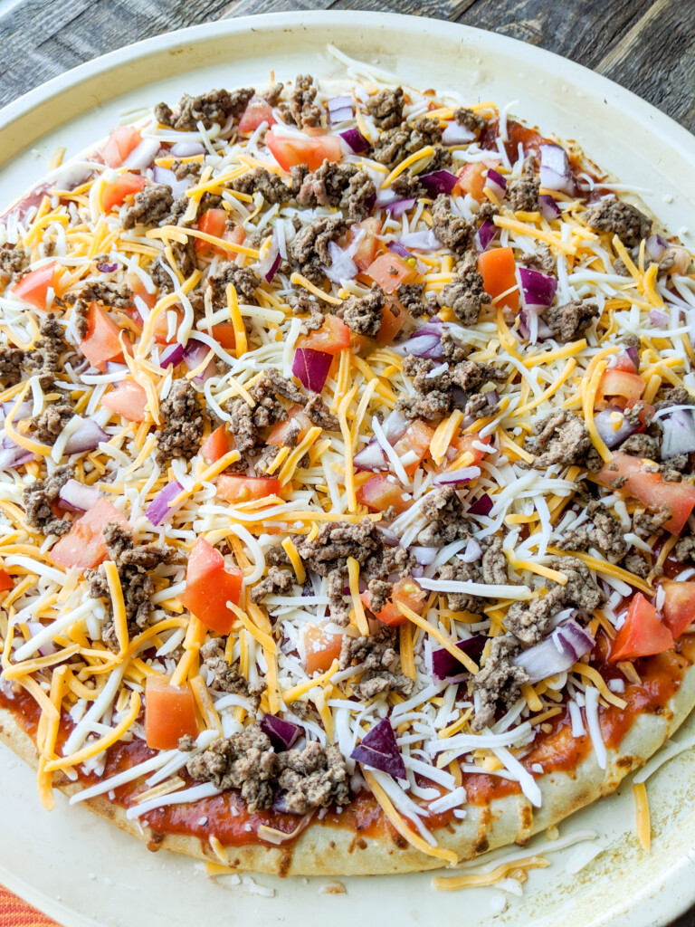 Easy Cheeseburger Pizza - Recipe by Blackberry Babe