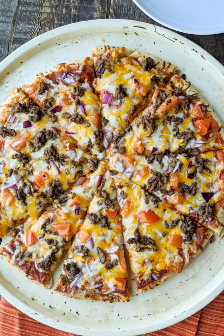Easy Cheeseburger Pizza - Recipe by Blackberry Babe